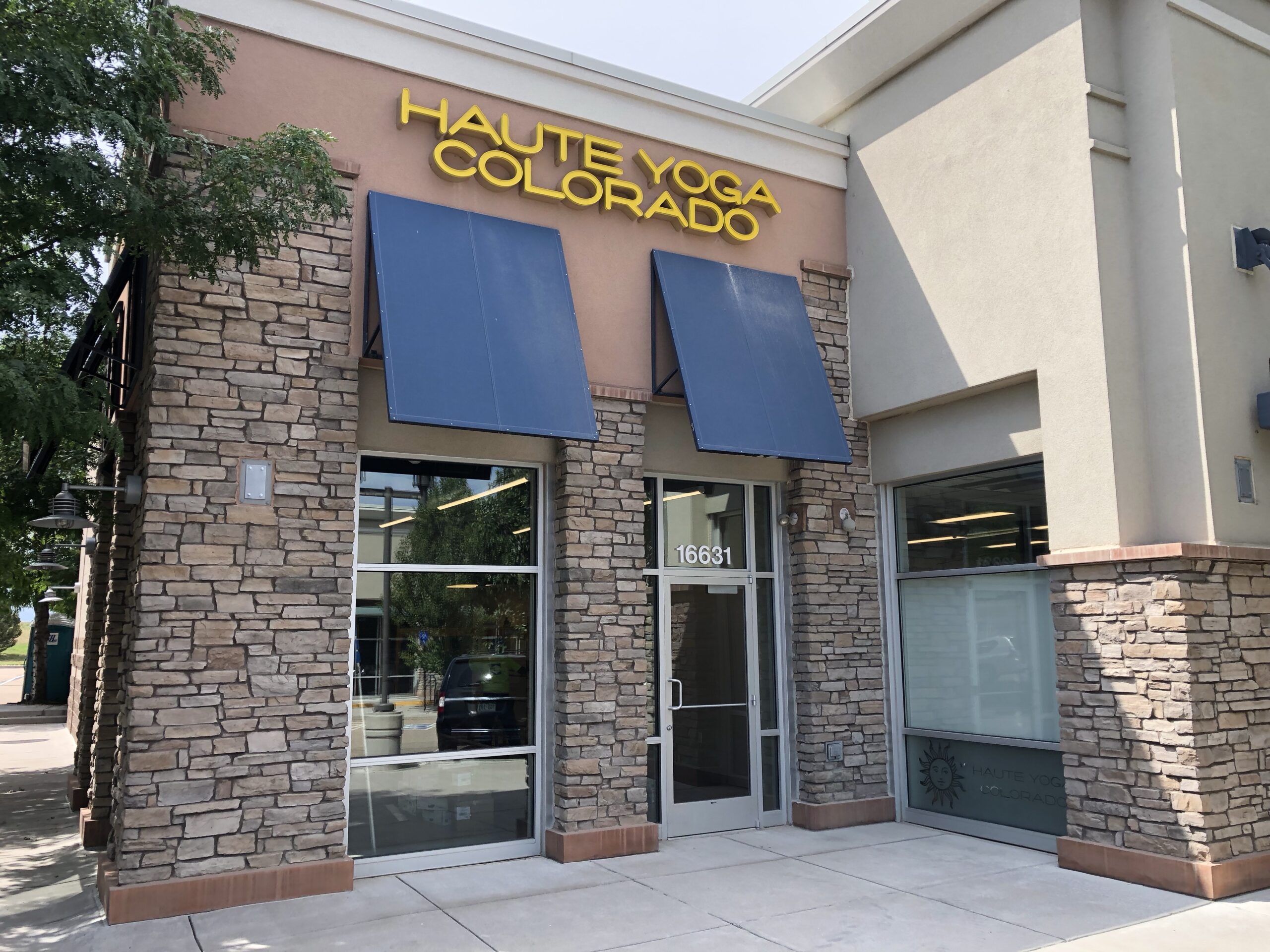 Storefront Signs Loveland, CO | Retail Storefront Sign Design