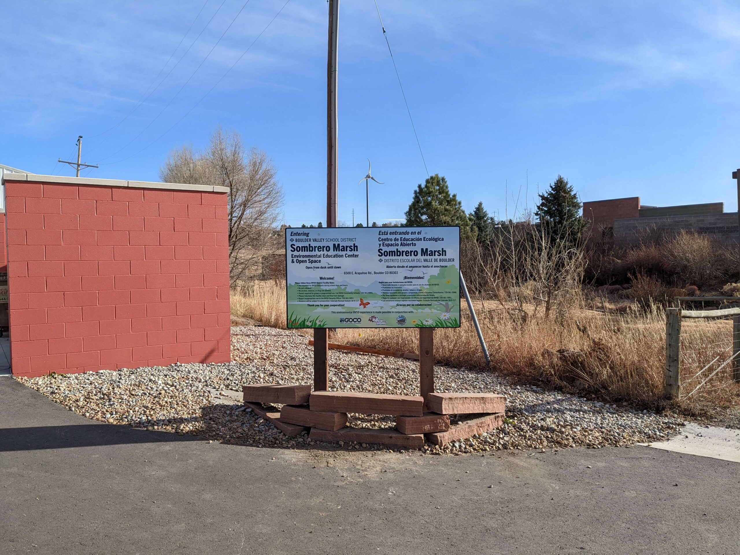 Post & Panel Signs Lafayette, CO | Custom Post Panel Sign